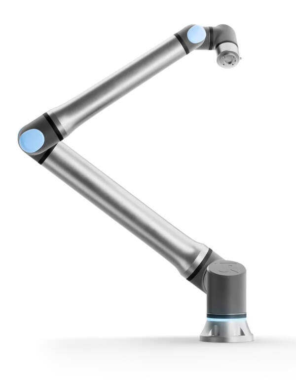 UR8 Long | Cobot avec portée de 1750 mm & charge de 10 kg